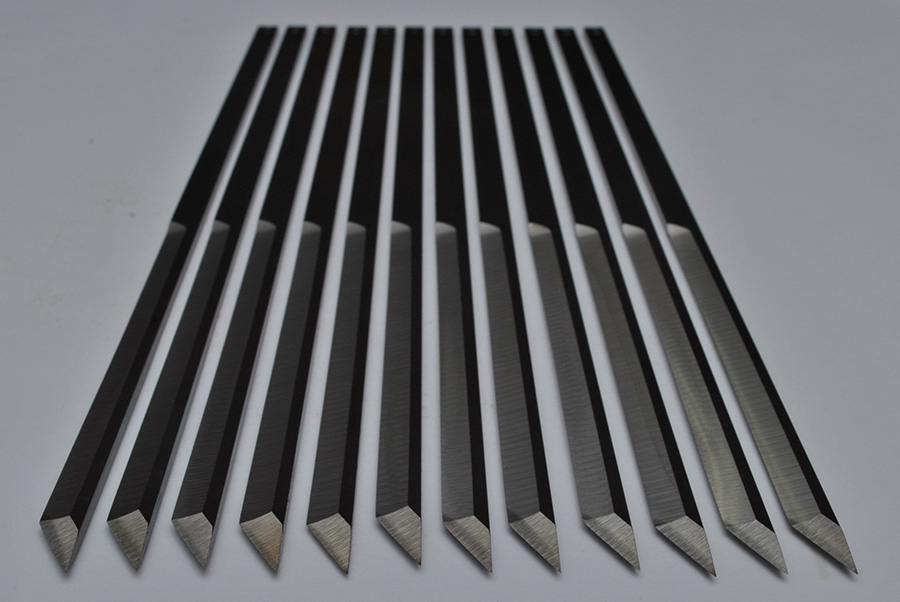 Kit Facas LEO IH8 Maq. Corte Automático Compatível Lectra IH8 - LEO CORTES